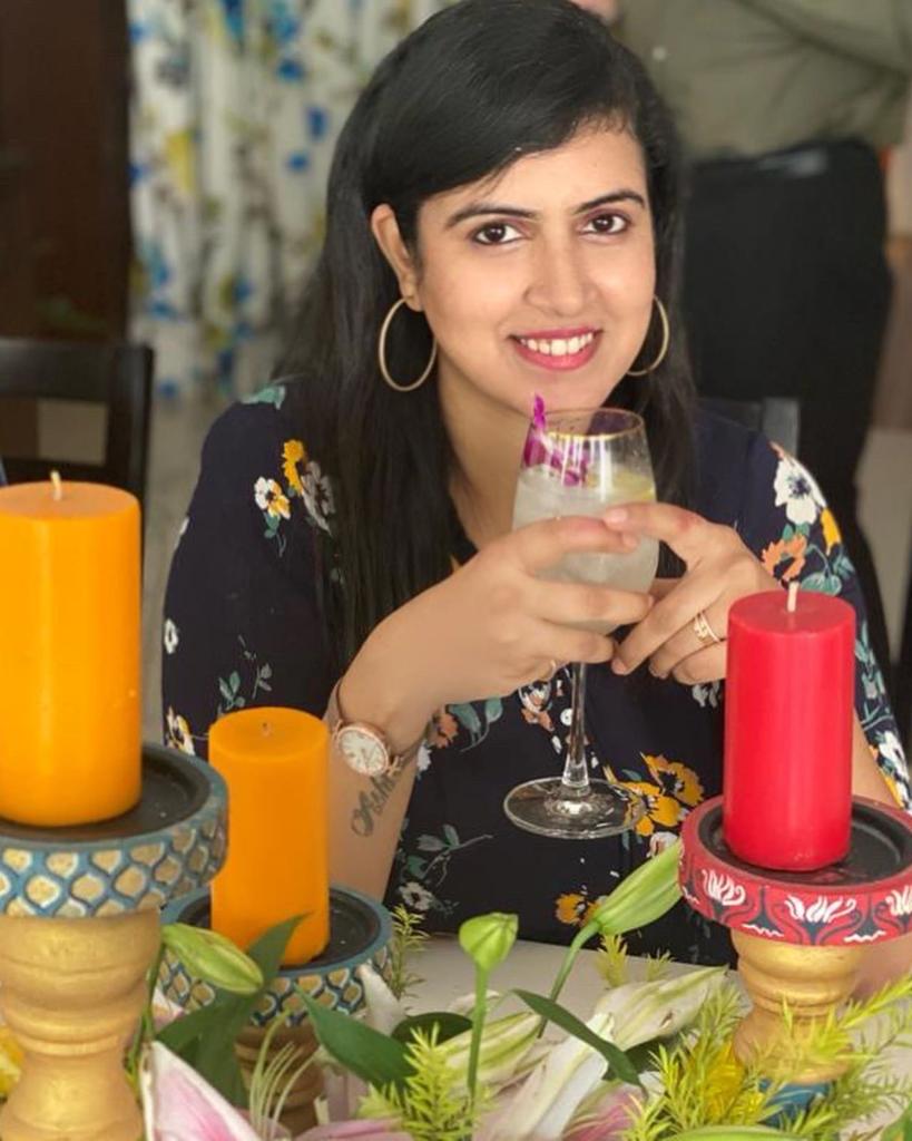 Shaloo Bhawnani, The Influencer Who Breaks Taboos Related to Moms ...