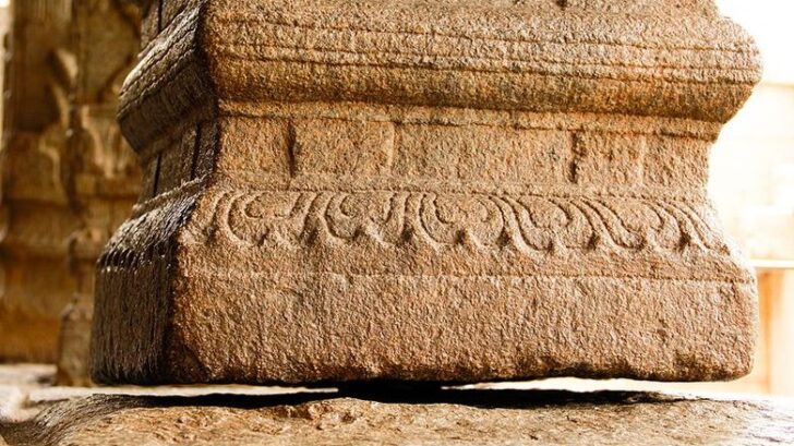 The 16th-Century Lepakshi Temple and Its 'Flying' Pillar - Tathastu